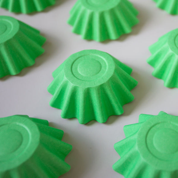BLOOM PASTEL GREEN Baking Cups 24pk | Cake Decorating Central