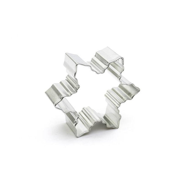 SNOWFLAKE COOKIE CUTTER | Cake Decorating Central